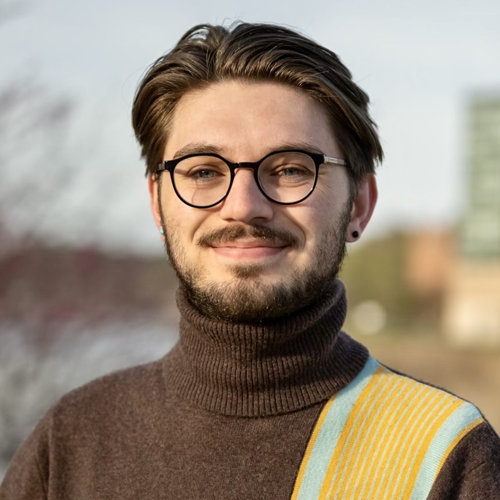 People | Cinematic Arts | College of Liberal Arts and Sciences | The ...